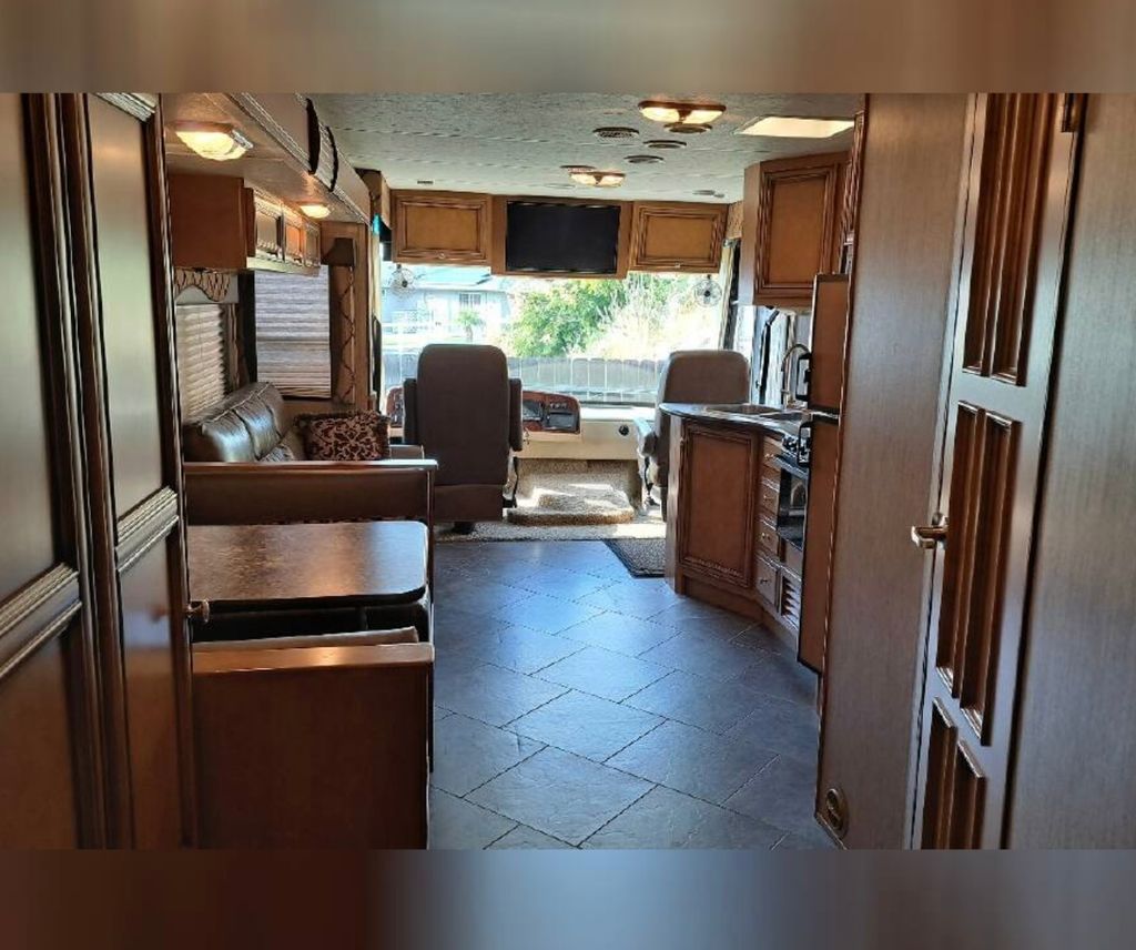 2014 Newmar Bay Star 2903 - National Vehicle