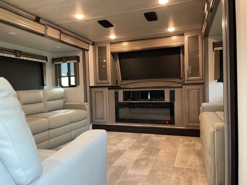 2020 Keystone Montana 3760FL - National Vehicle