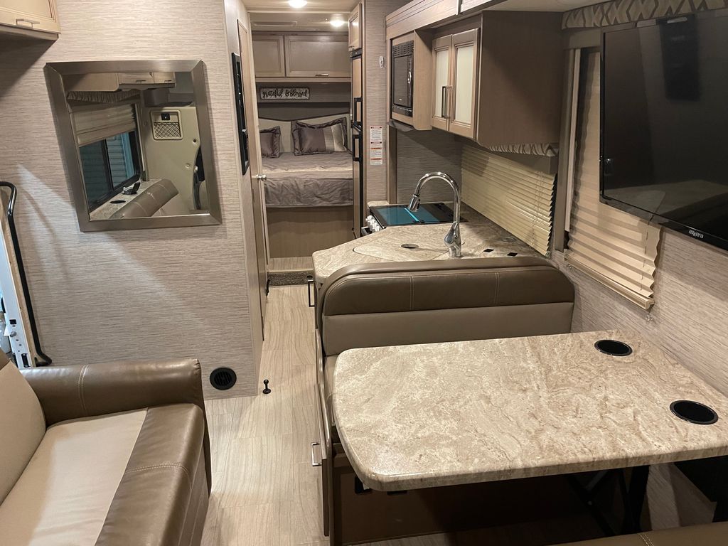 2021 Thor Motor Coach Quantum SE28 - National Vehicle