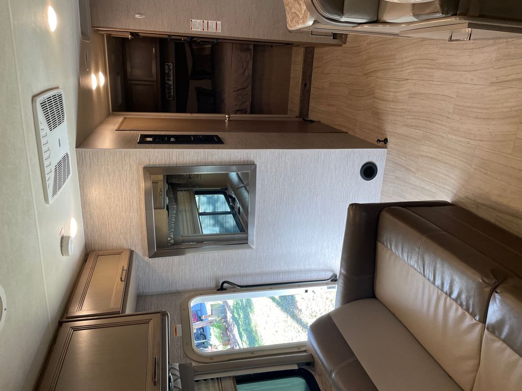 2021 Thor Motor Coach Quantum SE28 - National Vehicle