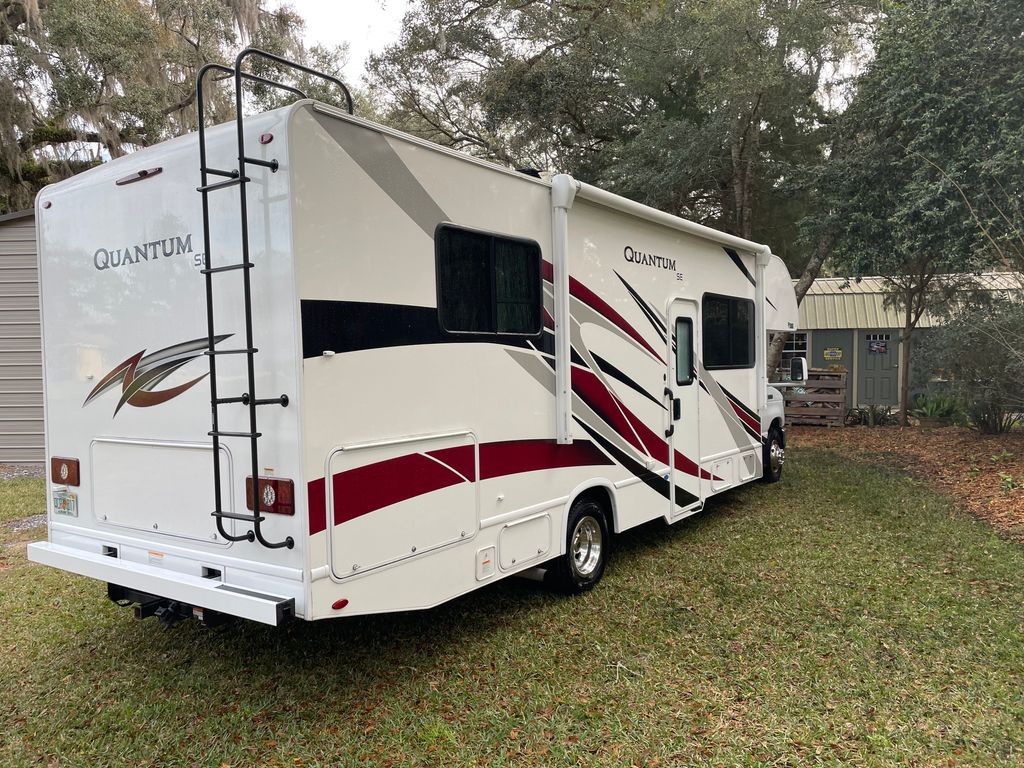 2021 Thor Motor Coach Quantum SE28 - National Vehicle