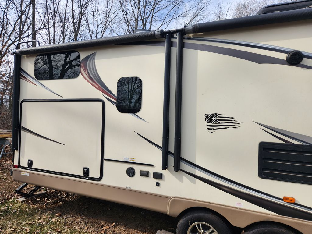 2016 Forest River Rockwood Ultra Lite 2905SS - National Vehicle