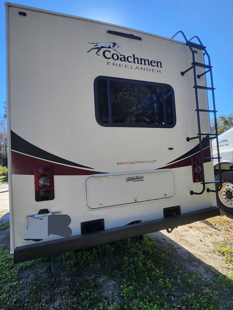 2018 Coachmen Freelander 27QB - National Vehicle