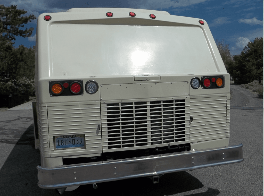 1975 FMC 2900R - National Vehicle