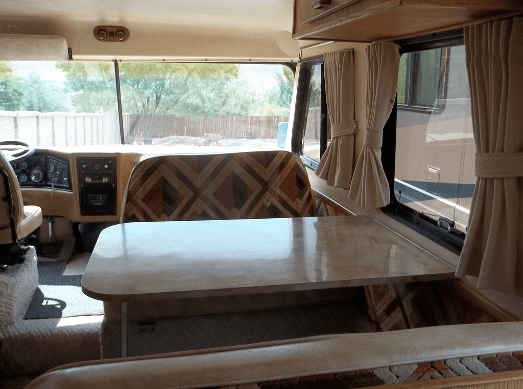 1975 FMC 2900R - National Vehicle