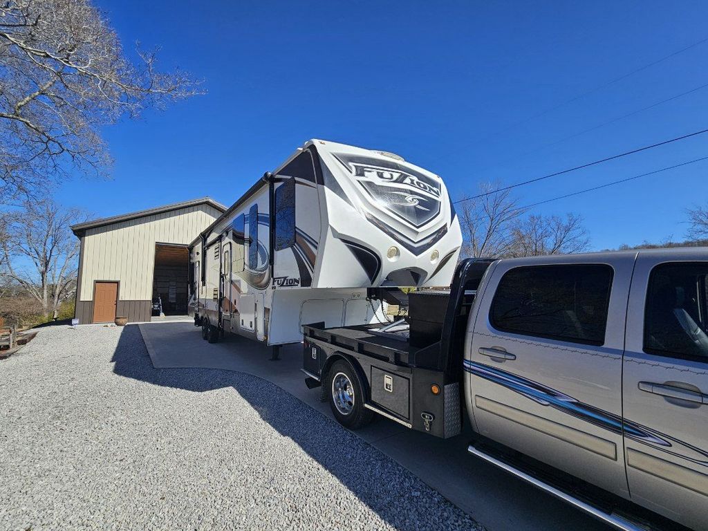 2013 Keystone Fuzion 342 - National Vehicle