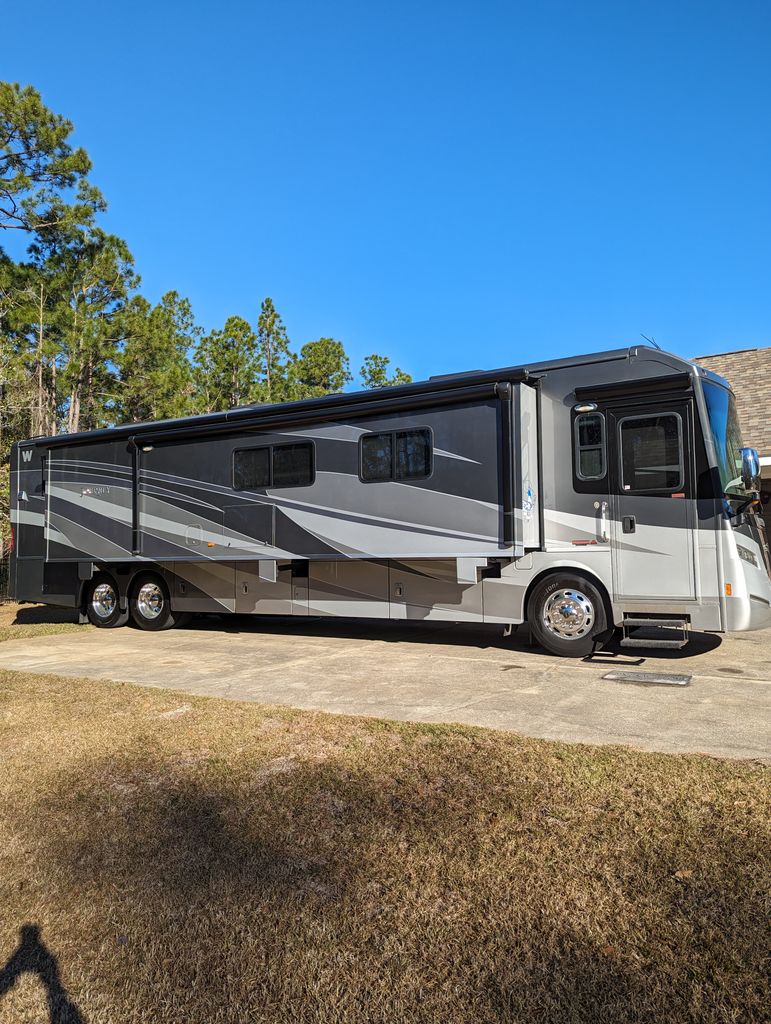 2013 Winnebago Journey 42E - National Vehicle