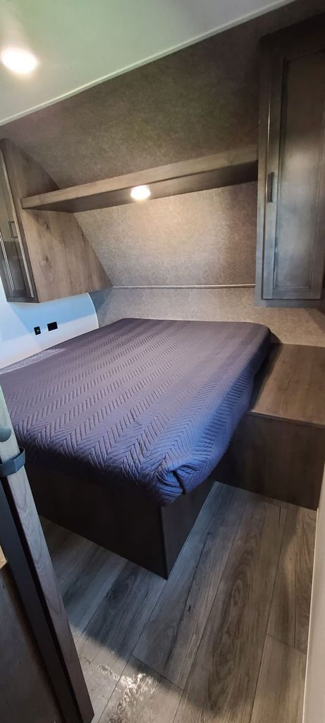 2021 Starcraft Autumn Ridge 26BH - National Vehicle