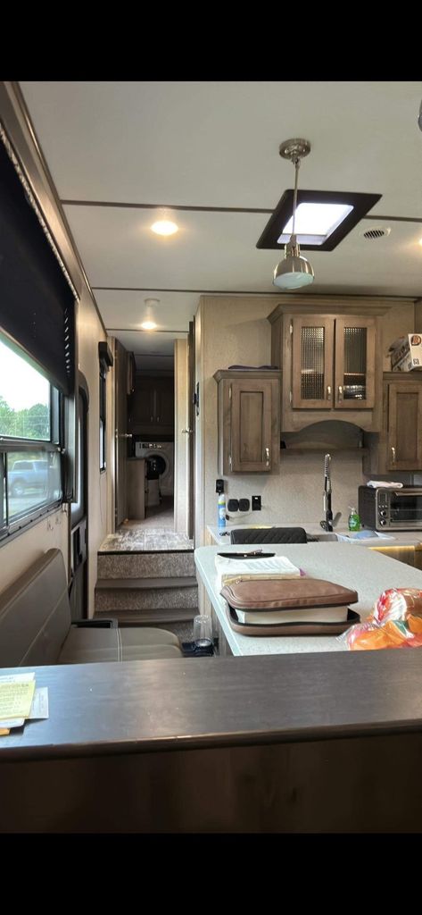 2020 Keystone Sprinter Limited 3531FWDEN - National Vehicle