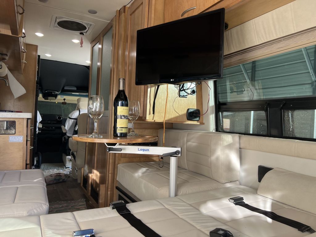 2022 Coachmen Galleria 24T - National Vehicle