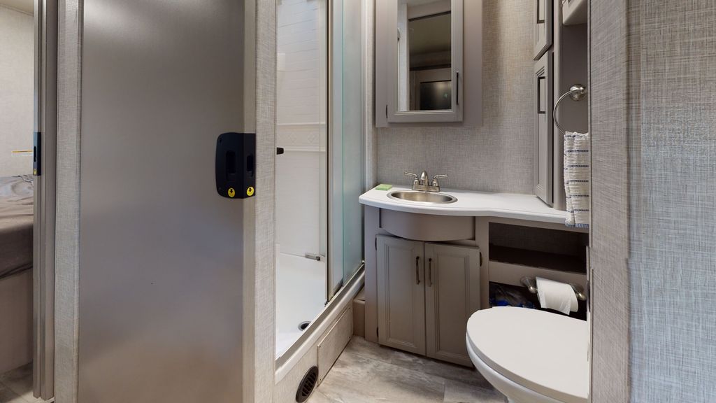 2021 Thor Motor Coach Windsport 34R - National Vehicle