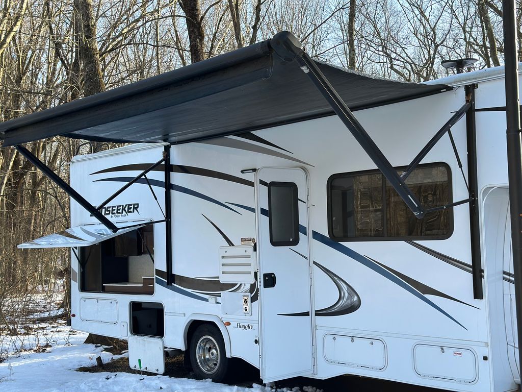 2018 Forest River Sunseeker 2860DS - National Vehicle