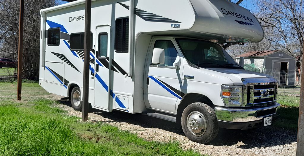 2020 Thor Motor Coach Daybreak 23DB - National Vehicle