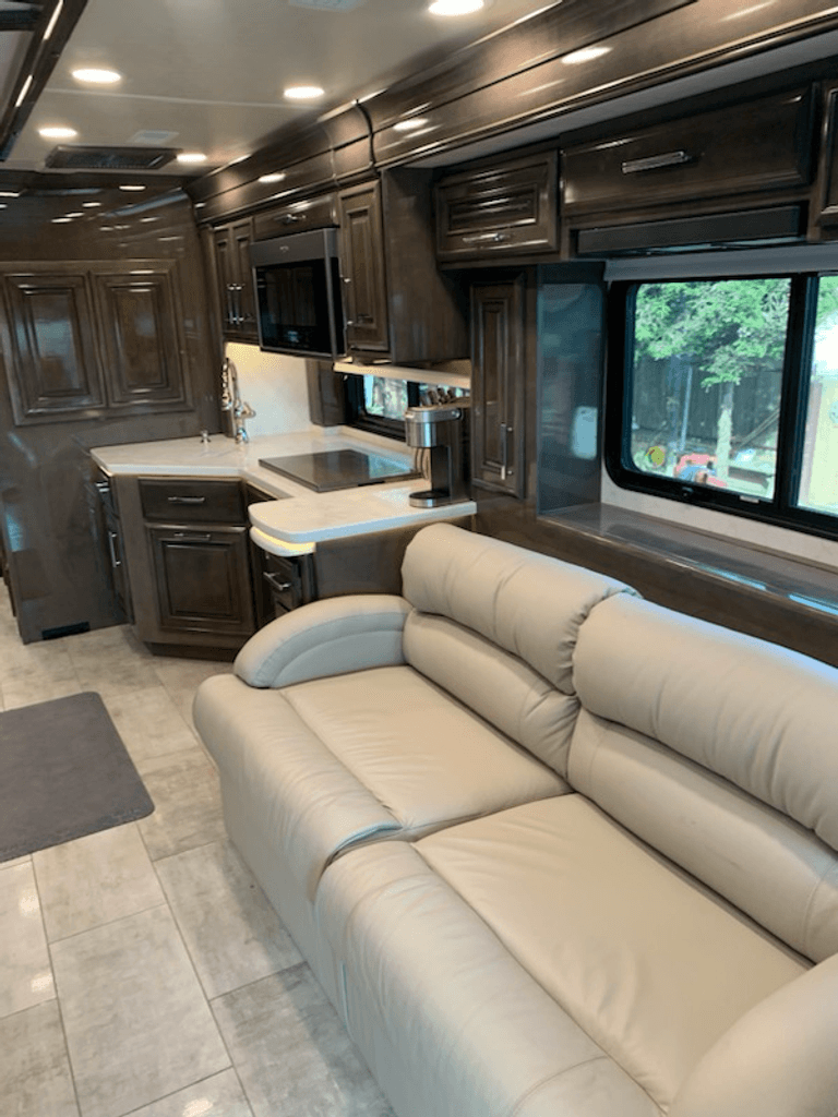 2022 Entegra Coach Anthem 44F - National Vehicle