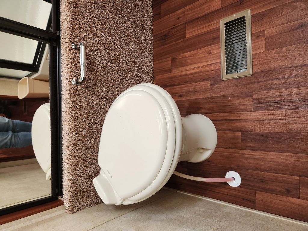 2012 Keystone Outback 10th Anniversary 279RB - National Vehicle