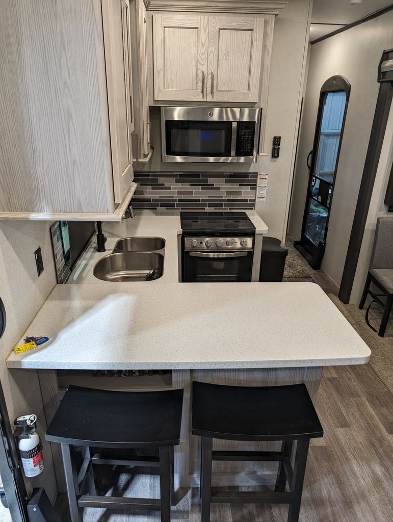 2021 Keystone Montana High Country 376FL - National Vehicle