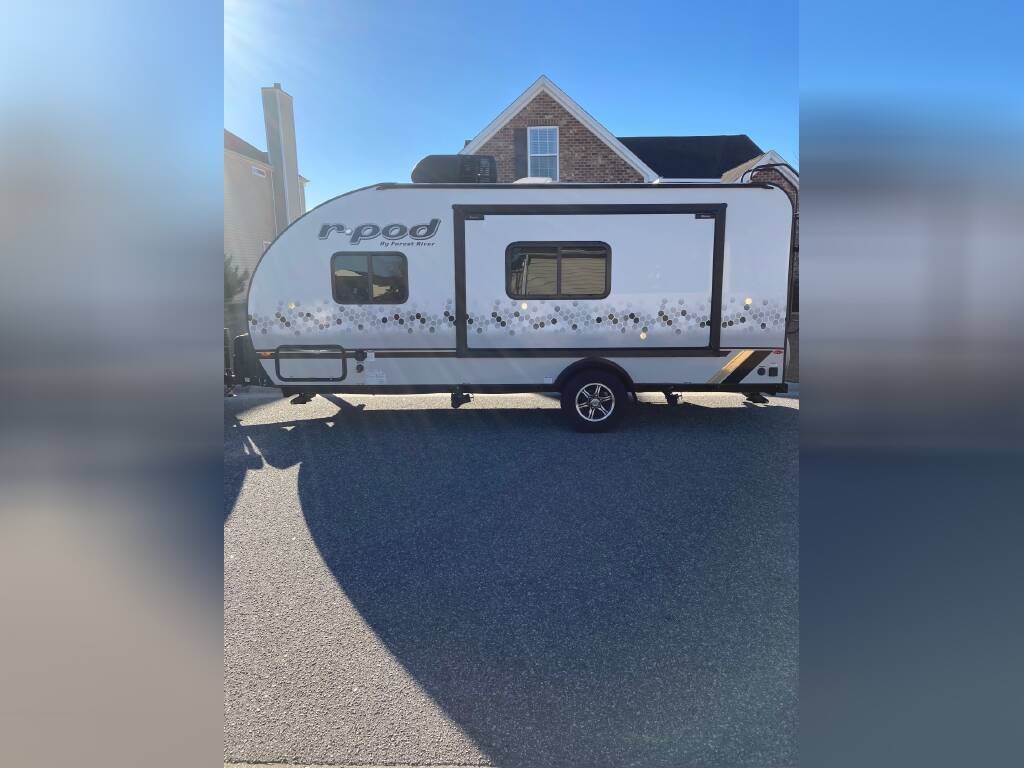 2022 Forest River R-Pod 195 - National Vehicle