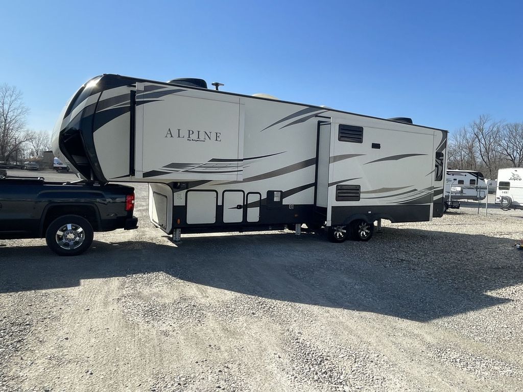 2018 Keystone Alpine 3400RS - National Vehicle