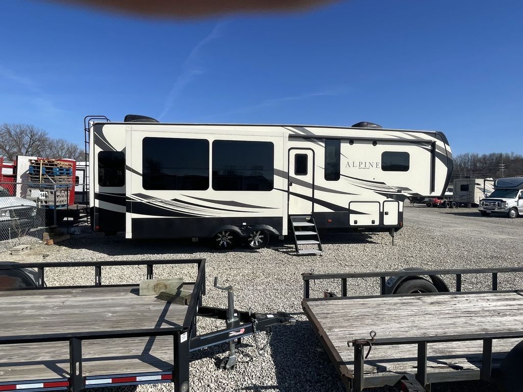 2018 Keystone Alpine 3400RS - National Vehicle
