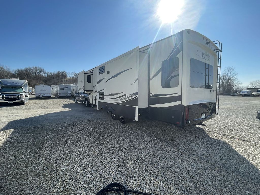 2018 Keystone Alpine 3400RS - National Vehicle