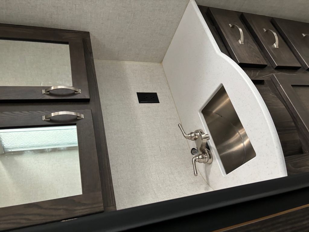 2020 Highland Ridge Open Range Light 260RLS - National Vehicle