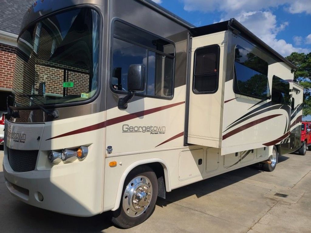 2015 Forest River Georgetown 364TS - National Vehicle