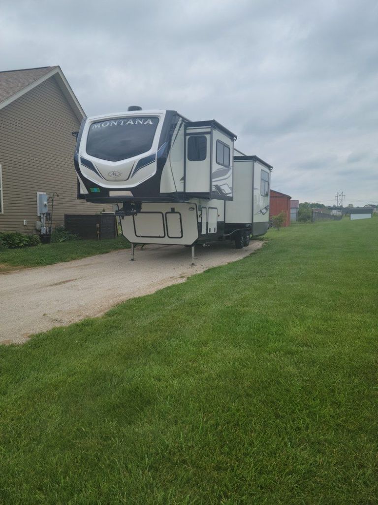 2022 Keystone Montana High Country 377FL - National Vehicle