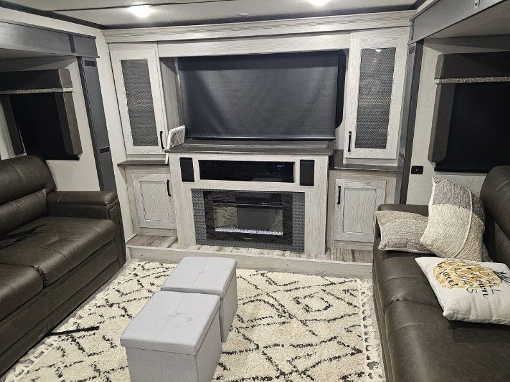 2022 Keystone Montana High Country 377FL - National Vehicle