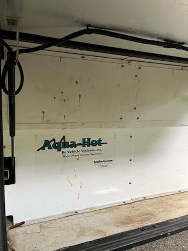 2003 Fleetwood American Dream 40W - National Vehicle