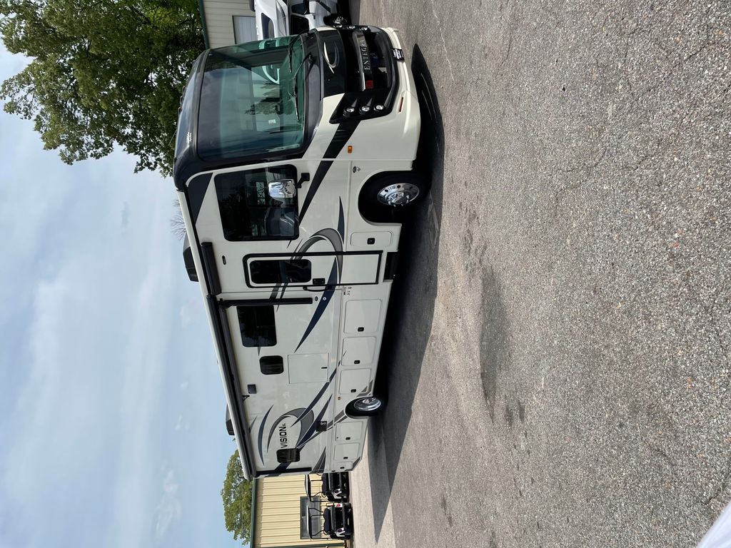 2022 Entegra Coach Vision XL 34G - National Vehicle