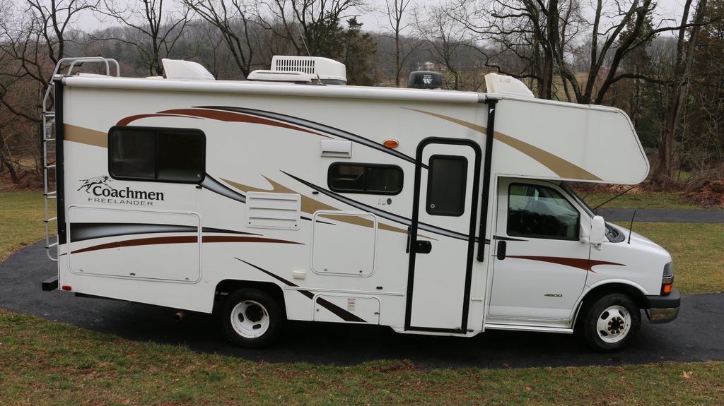 2013 Coachmen Freelander 21QB - National Vehicle