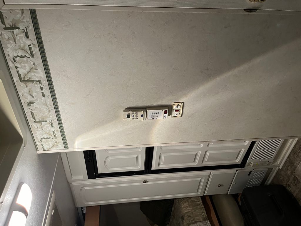 2004 Keystone Outback 21RS - National Vehicle