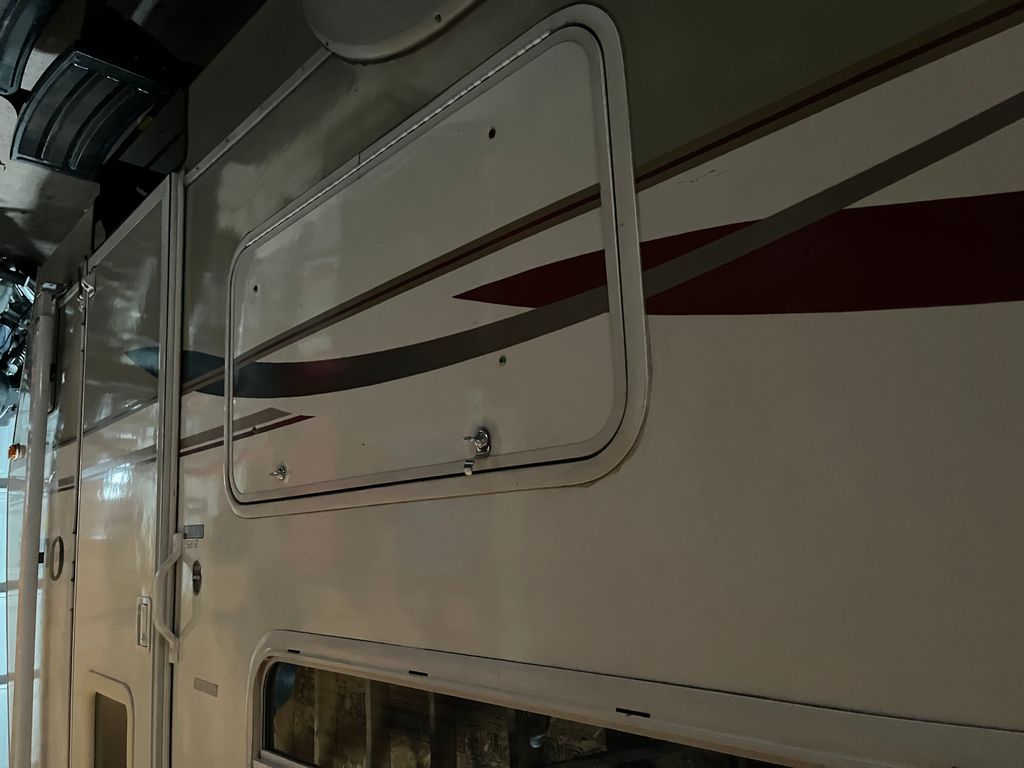 2004 Keystone Outback 21RS - National Vehicle