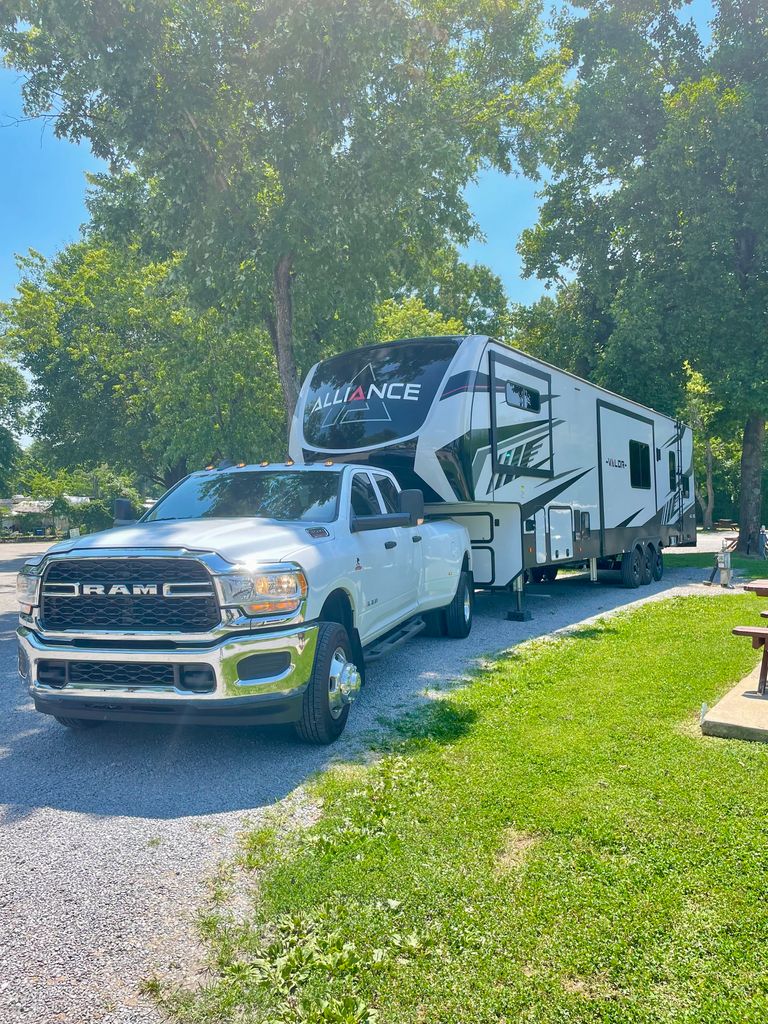 2021 Alliance RV Valor 42V13 - National Vehicle