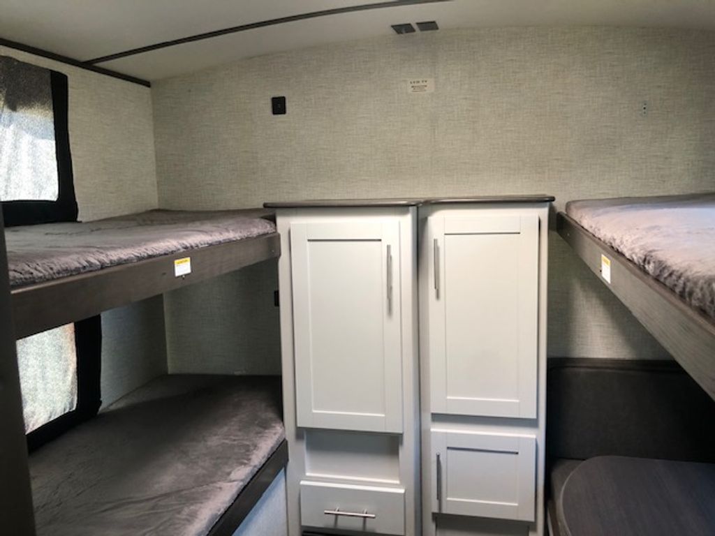 2021 Keystone Bullet 287QBS - National Vehicle