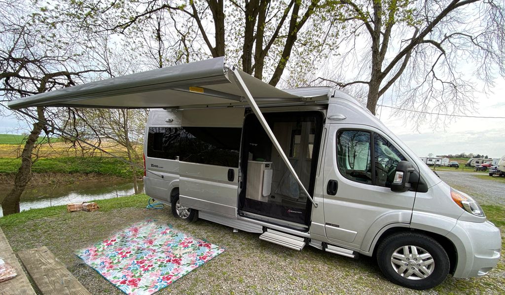 2022 Roadtrek Zion Slumber - National Vehicle