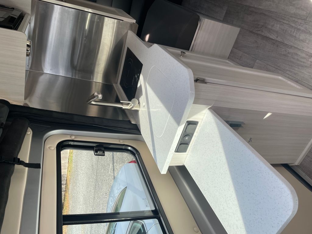 2022 Roadtrek Zion Slumber - National Vehicle