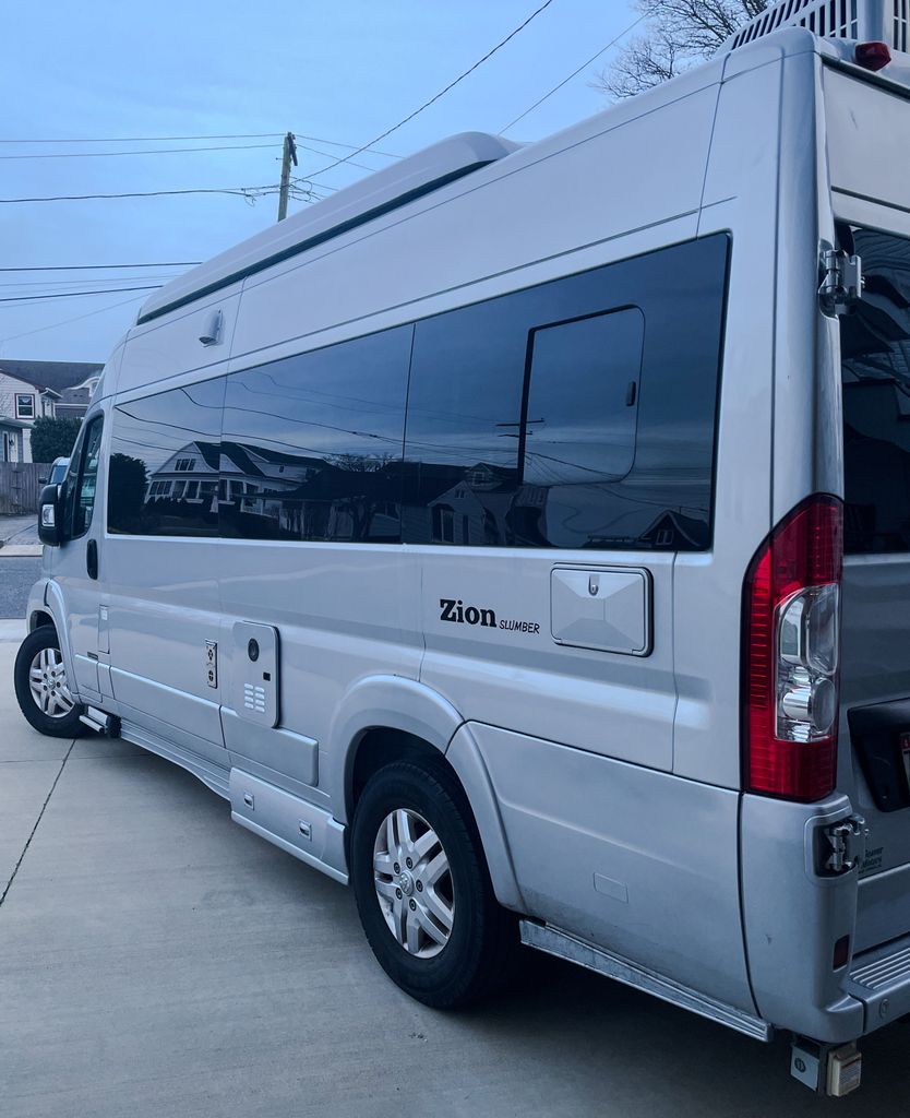 2022 Roadtrek Zion Slumber - National Vehicle