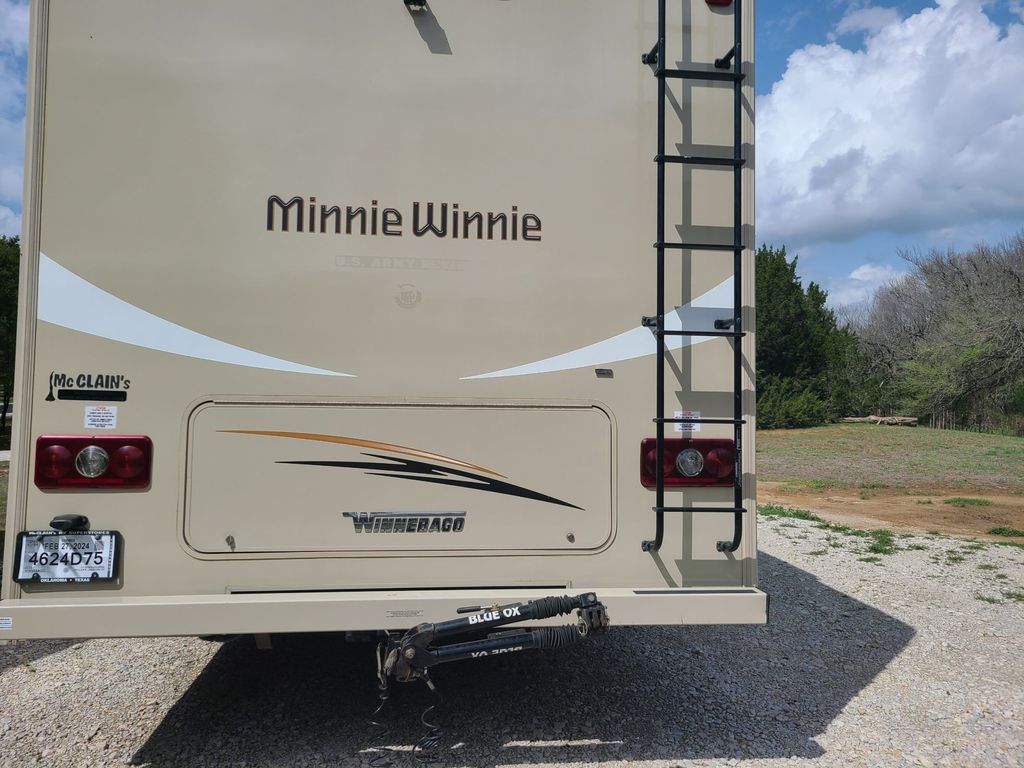 2019 Winnebago Minnie Winnie 31K - National Vehicle