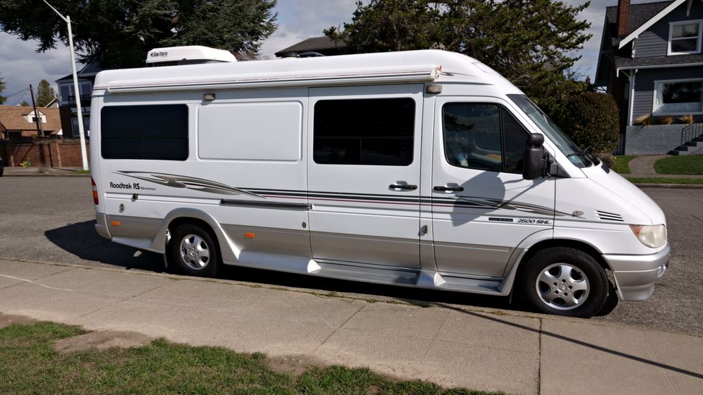 2006 Roadtrek RS Adventurous - National Vehicle