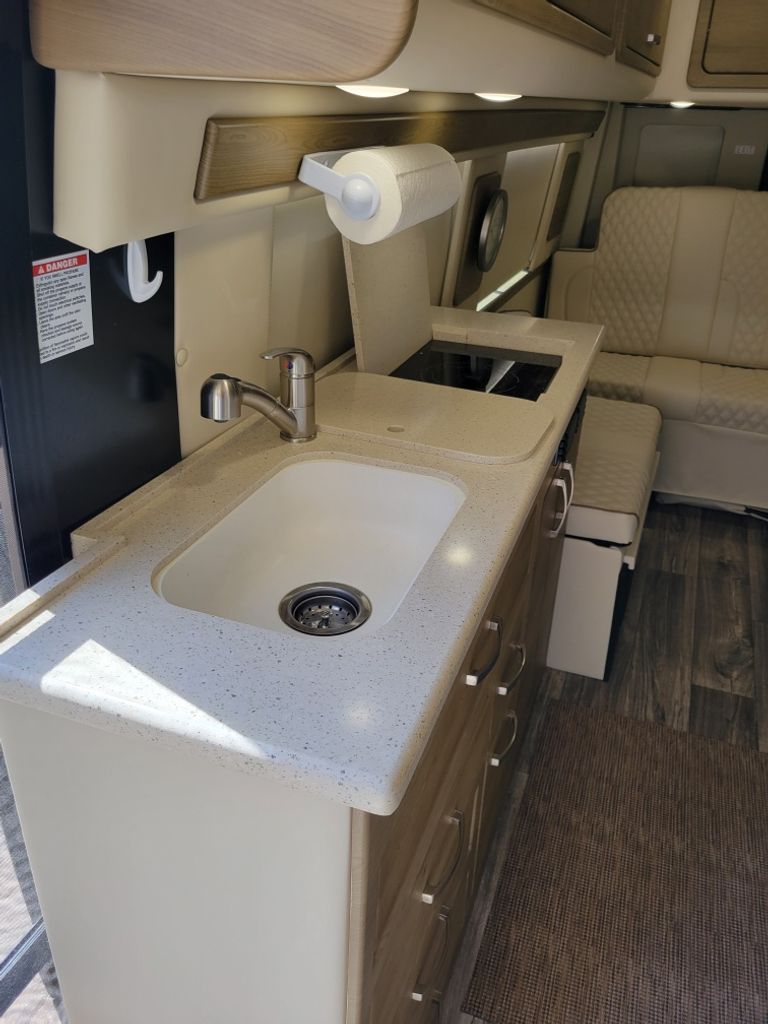 2021 American Coach American Patriot MD2 - National Vehicle