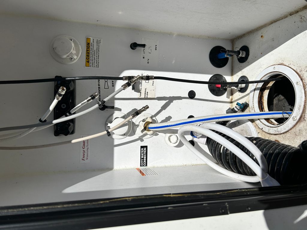 2021 Keystone Alpine 3712KB - National Vehicle