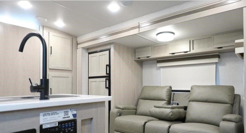 2022 Forest River Rockwood Mini Lite 2513S - National Vehicle