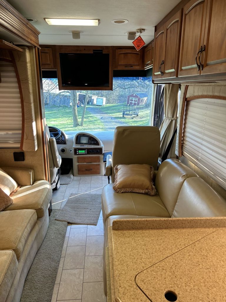 2008 Holiday Rambler Neptune 35SBD - National Vehicle