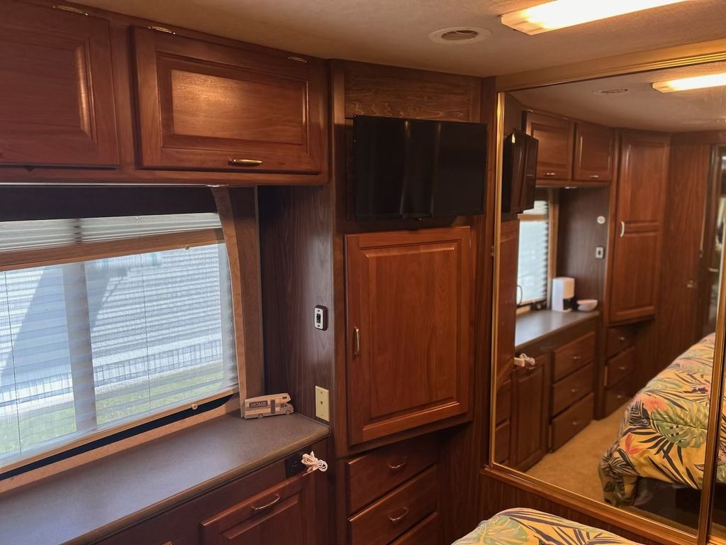 2003 National RV Tradewinds 7391LTC - National Vehicle