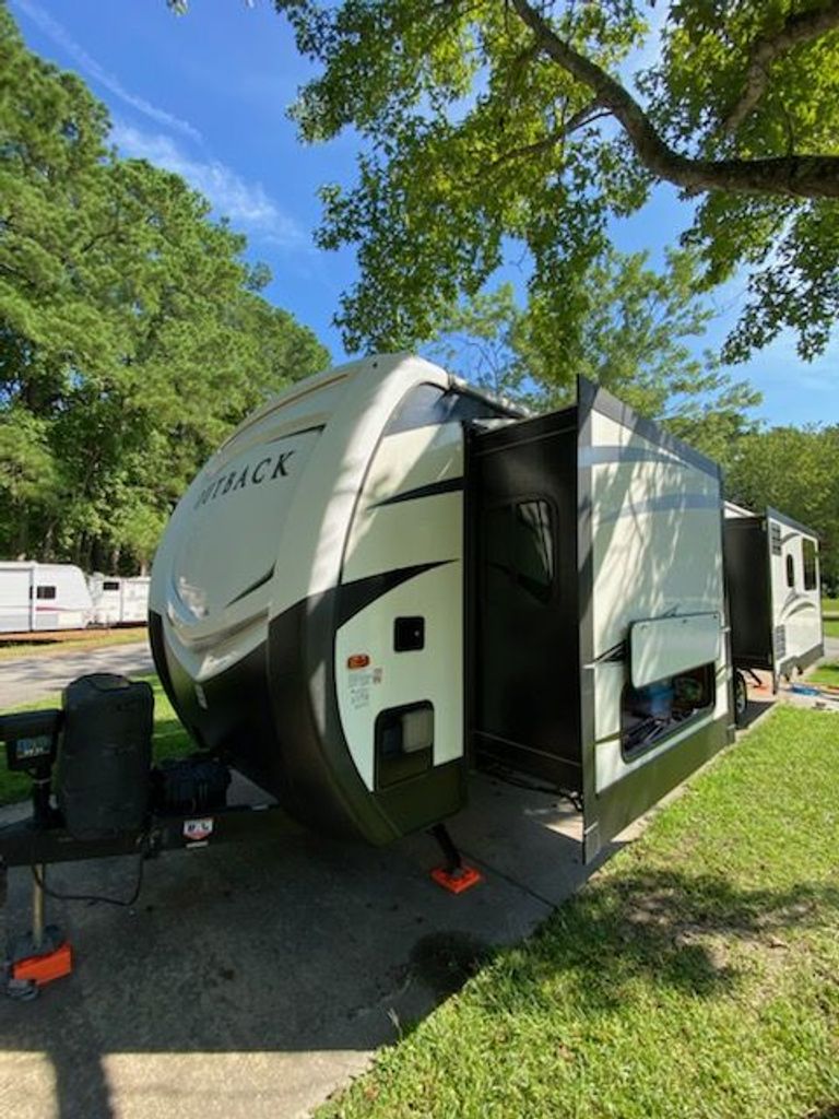 2017 Keystone Outback Super-Lite 330RL - National Vehicle