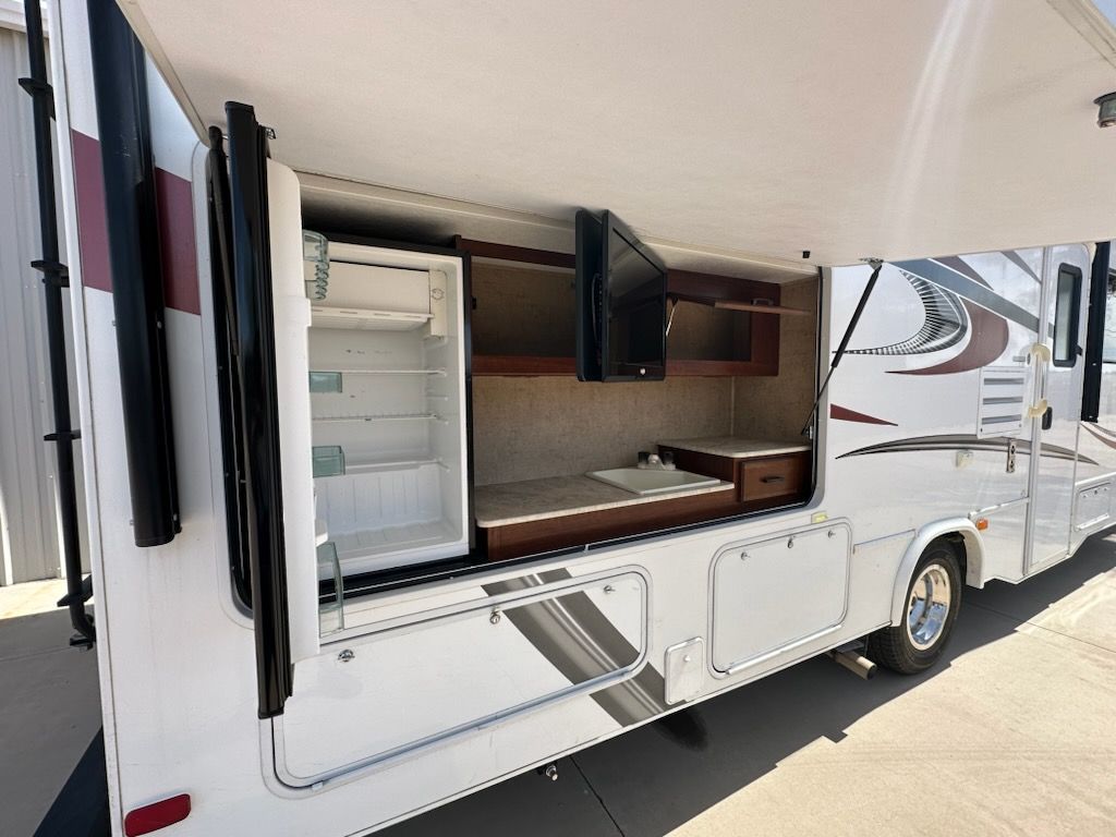 2015 Forest River Sunseeker 2860DS - National Vehicle