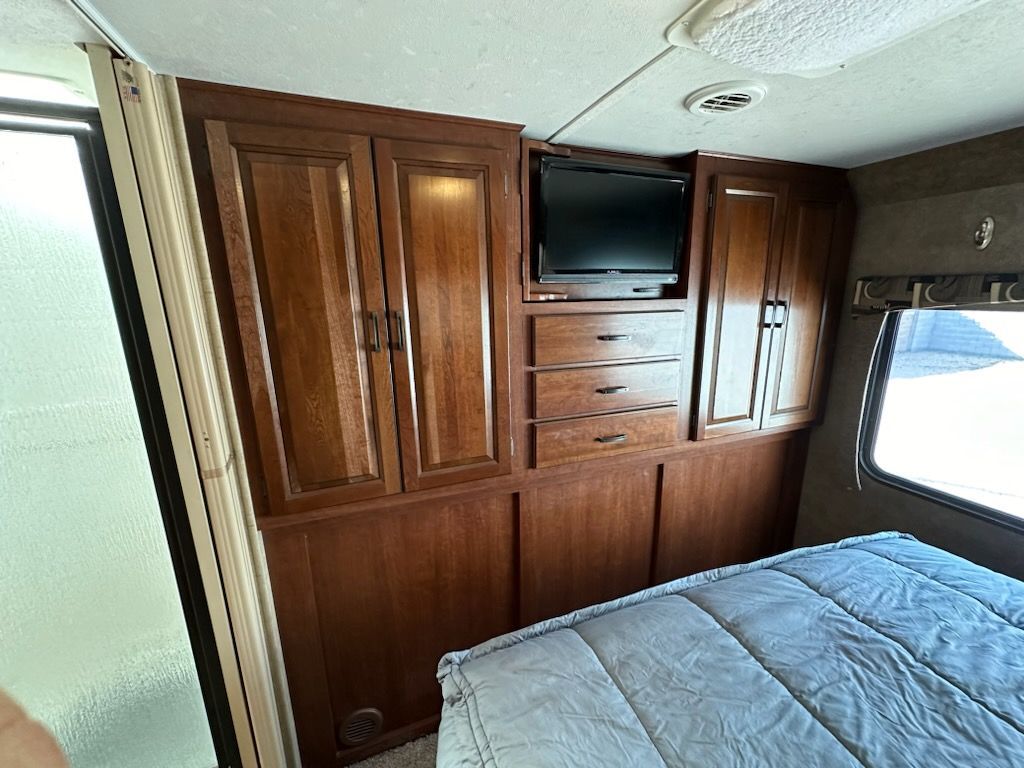 2015 Forest River Sunseeker 2860DS - National Vehicle