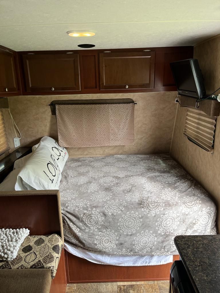 2015 Coachmen Clipper 17BH - National Vehicle