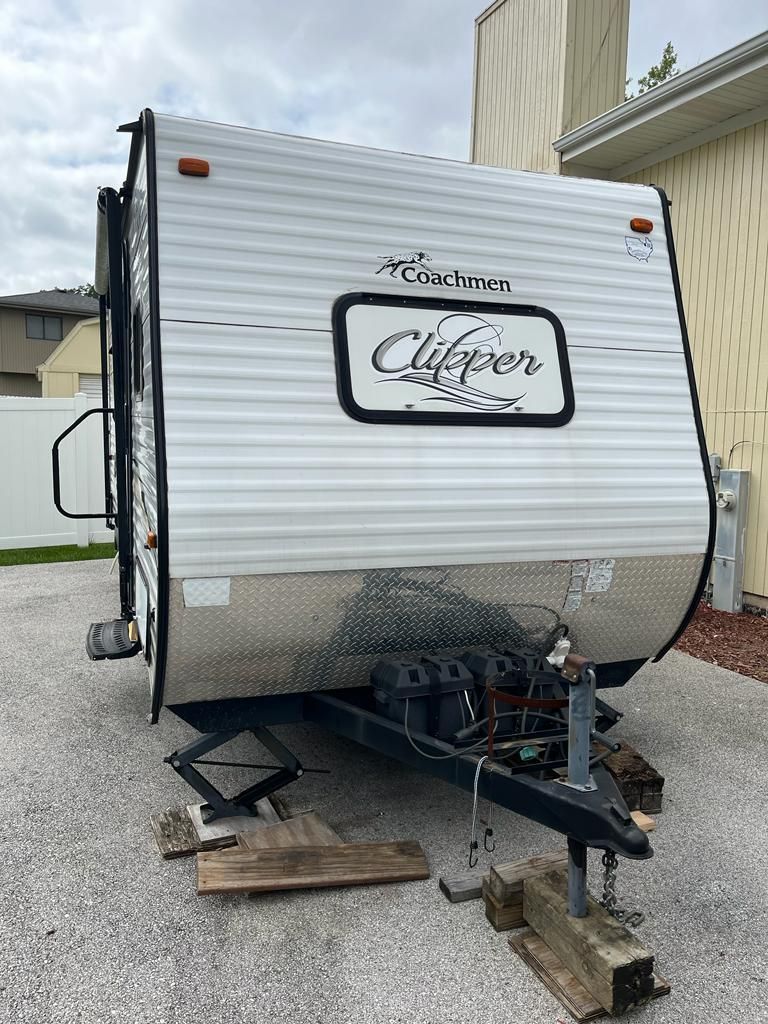 2015 Coachmen Clipper 17BH - National Vehicle